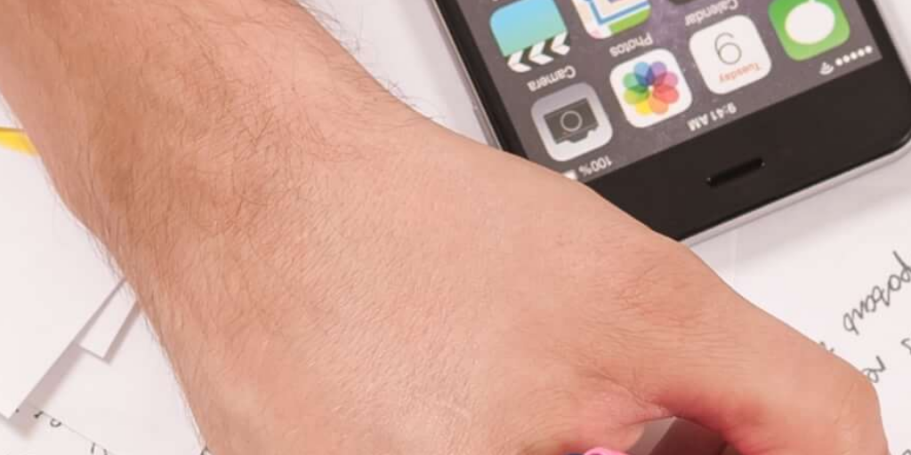 APLICACIONES MOVILES EDUCATIVAS EN UN ENTORNO DE APRENDIZAJE by ERIDIA ...